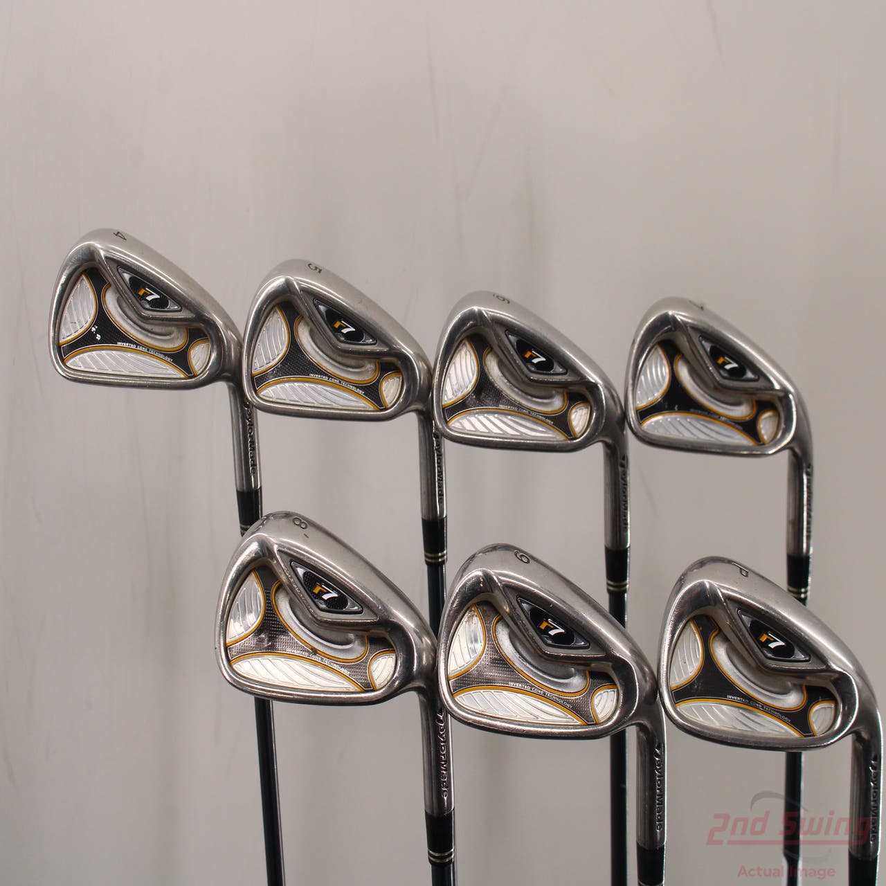 TaylorMade R7 Iron Set (A-12435849831) | 2nd Swing Golf