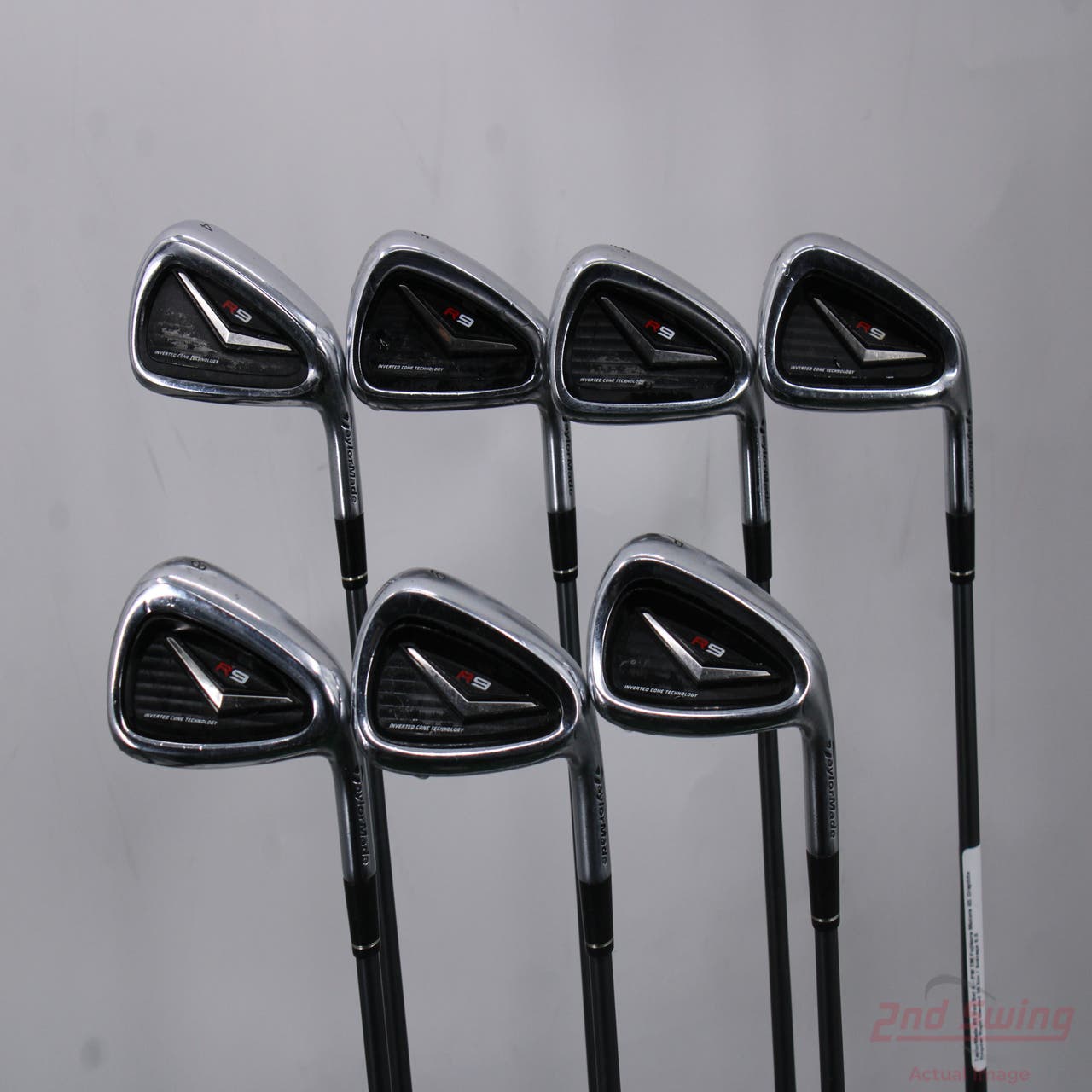 TaylorMade R9 Iron Set (T-52331247964) | 2nd Swing Golf